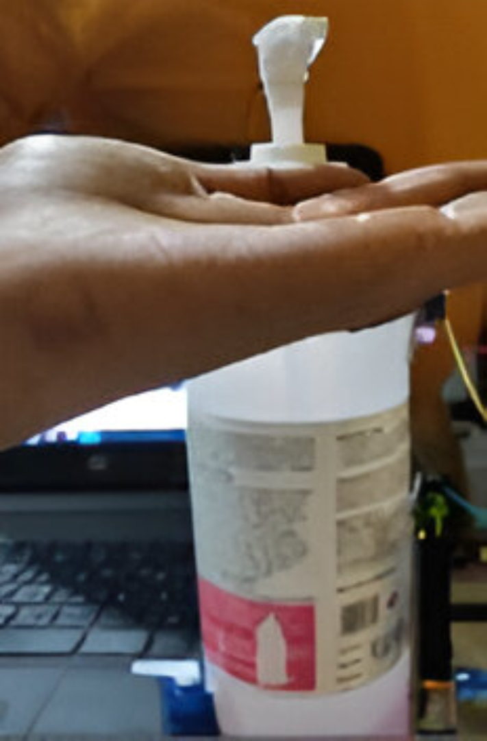 Smart sanitizer dispenser using Arduino